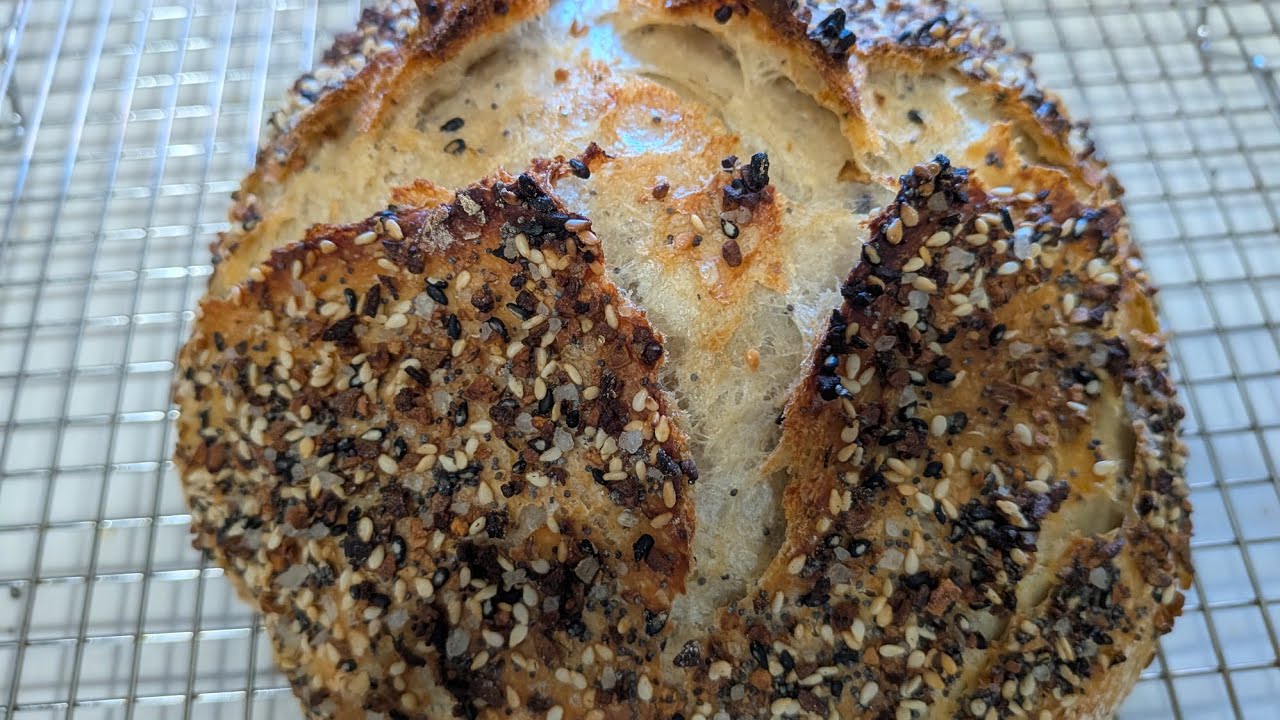 Bae made Everything Bagel Seasoning Bread - YouTube