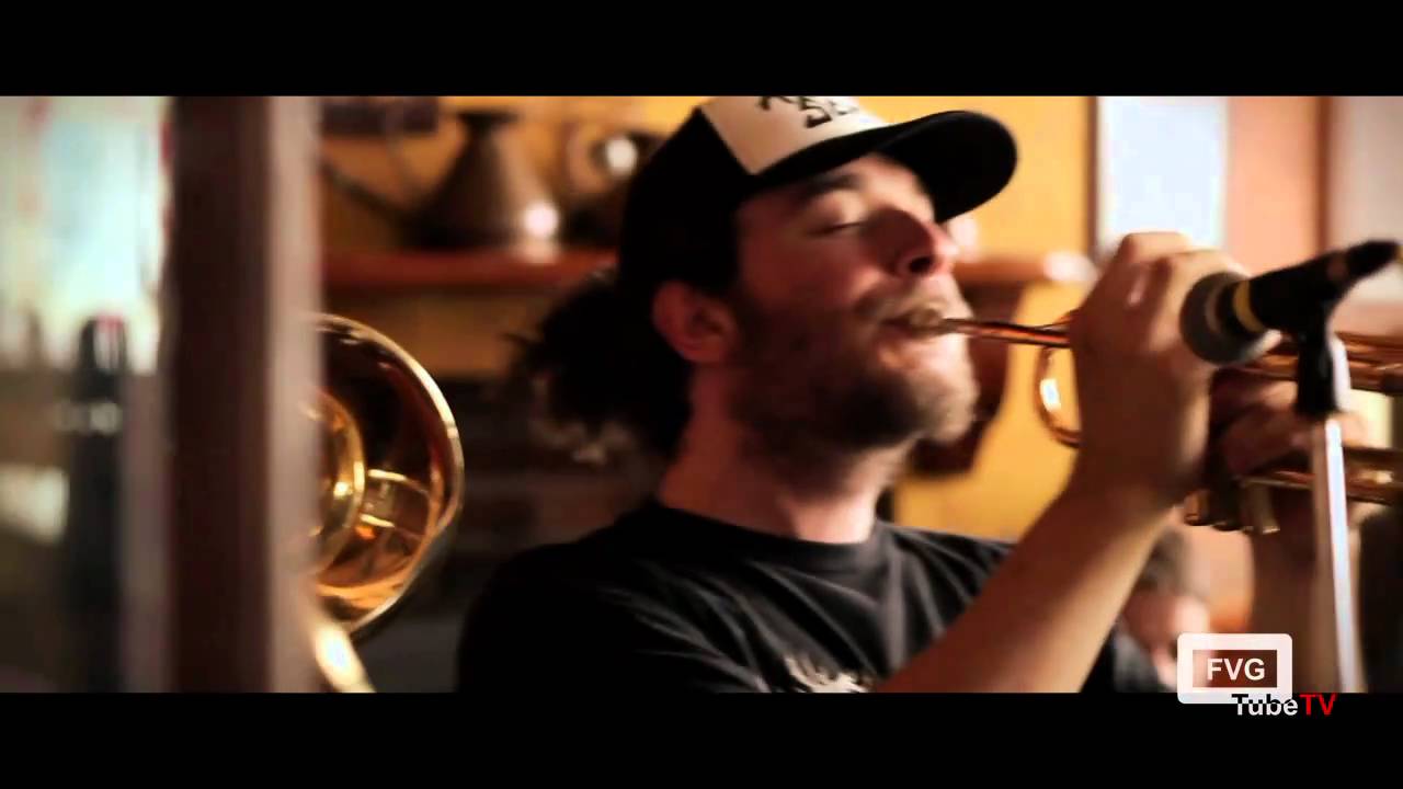 Bubble Fish - Chewbacca Defense (Official Video) - YouTube