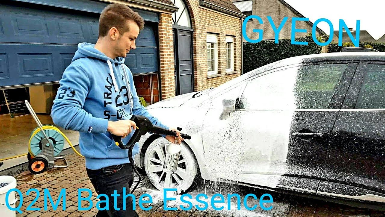Trying out the NEW GYEON Q2M Bathe ESSENCE (foaming, washing & results ...