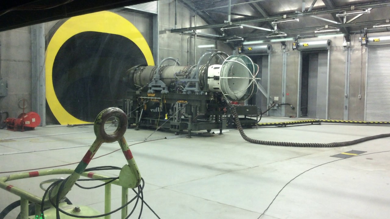 F16 Engine Hush House Run - YouTube