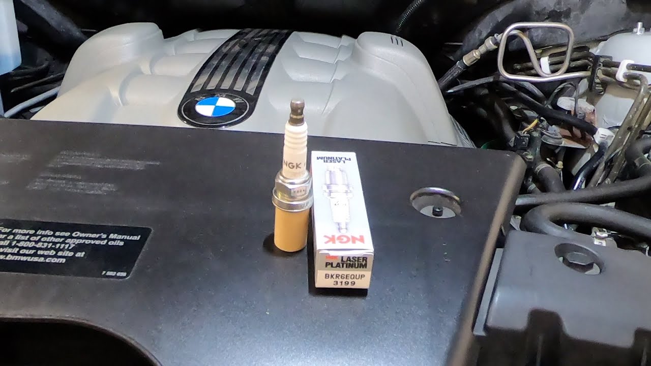 OE Spark Plug Change for a BMW N62 V8 Engine - YouTube
