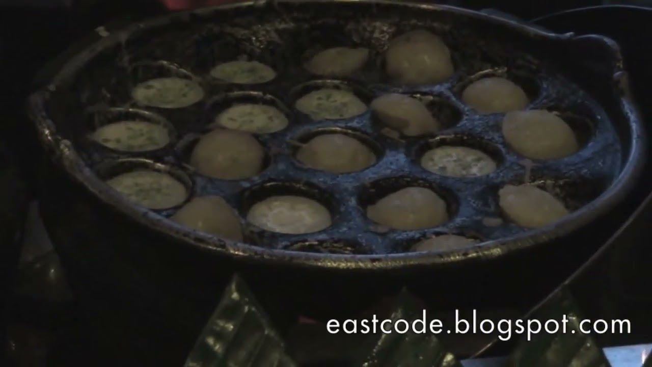 Nom krok Cambodian rice pancake with coconut milk - YouTube