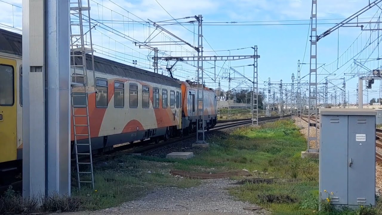 Alstom E-1456, Al Atlas N°116 fait son départ vers Marrakech. - YouTube
