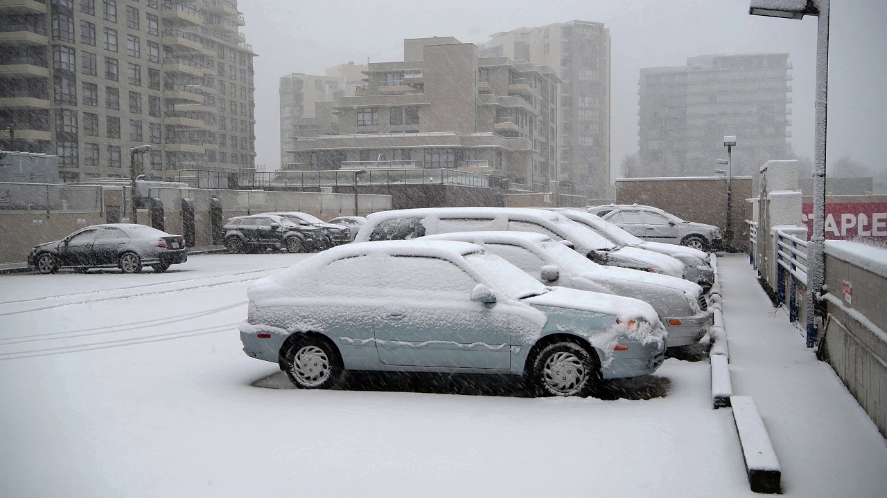 Dec 19,2017 Heavy Snow at Richmond BC Canada - YouTube