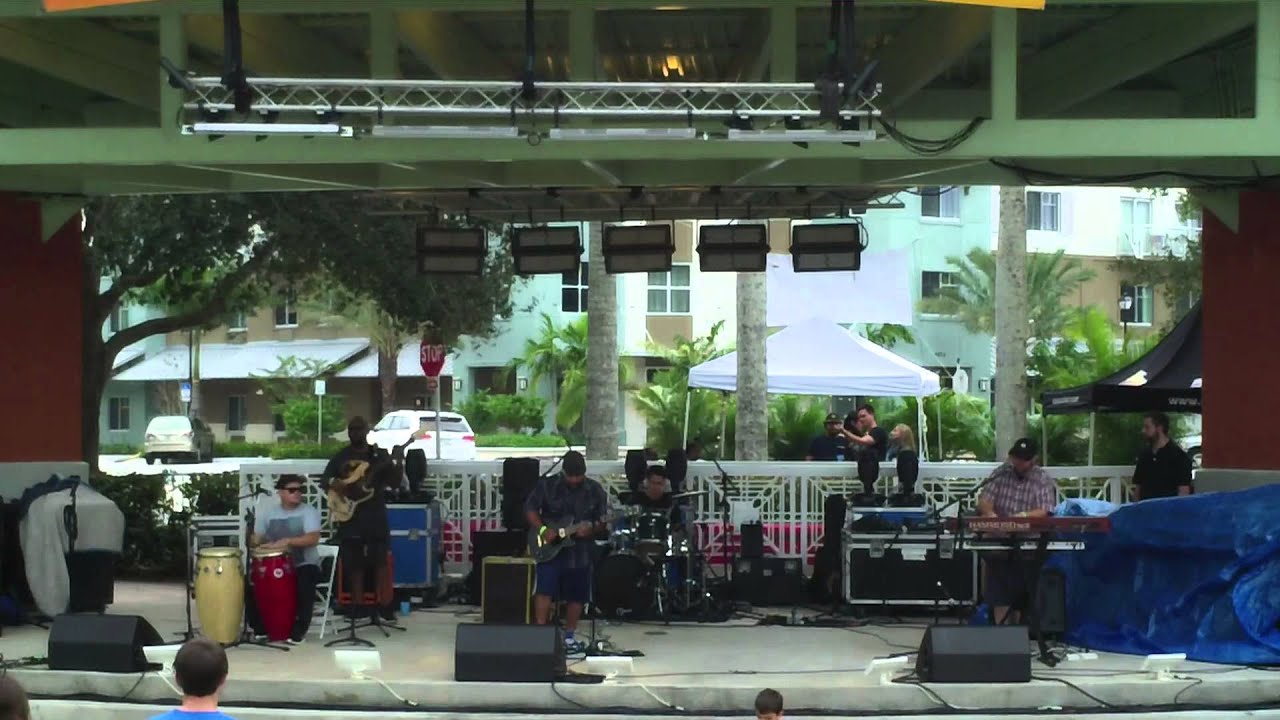 Fusik "Jingo" Abacoa Amphitheater, 11-22-2014 - YouTube