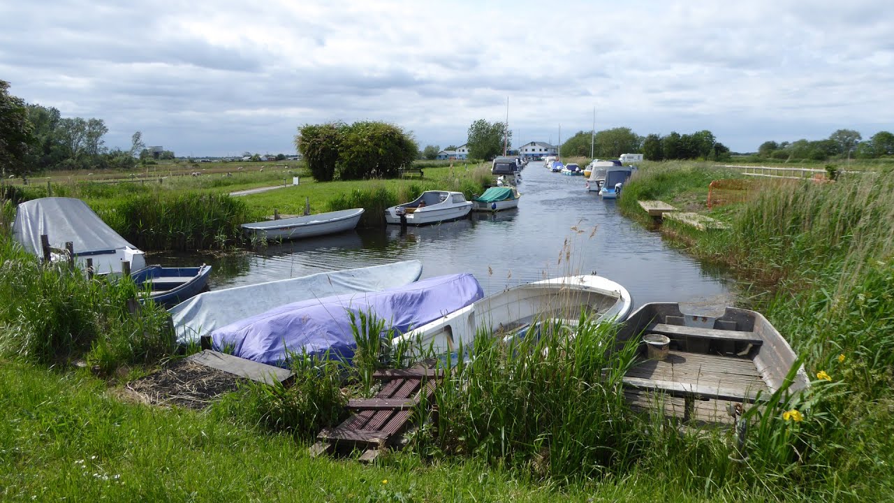 West Somerton & River Thurne River Walk Scenery, Norfolk Broads Walks ...