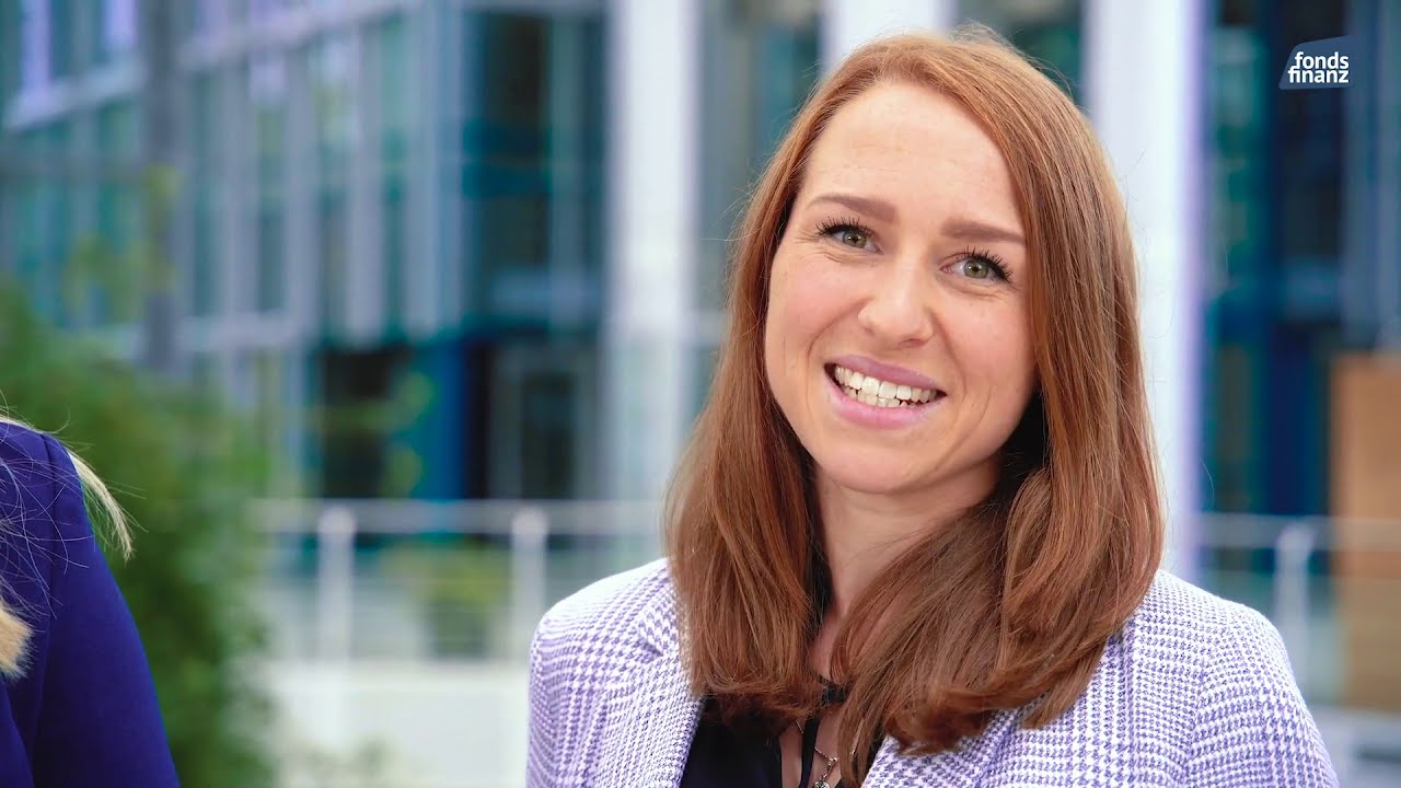 Ausbildung zum Versicherungskaufmann/ -kauffrau (m/w/d) - YouTube