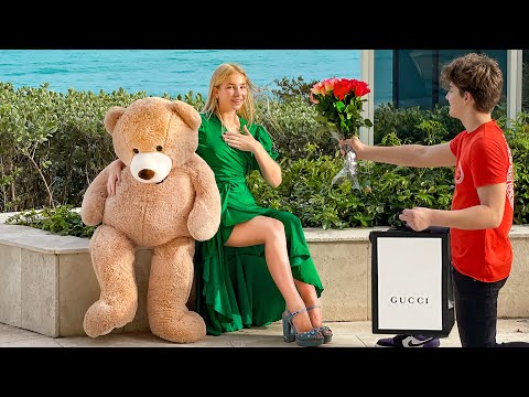 Russian Boyfriend VS American on Valentine day