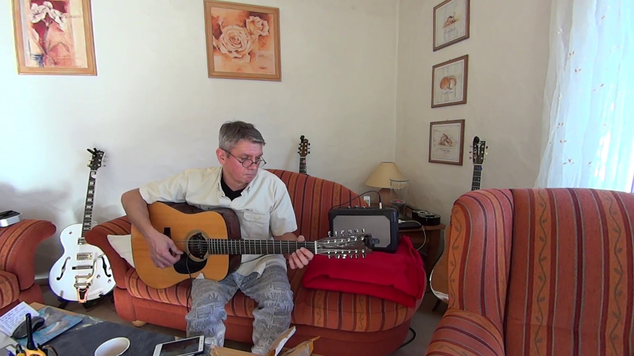 Eight Miles High 12 String - YouTube