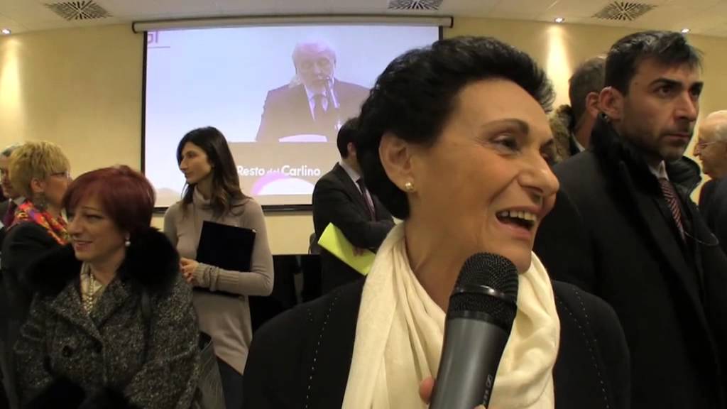 Premio Marco Biagi 2013 - Intervista a Paola Reggiani Gelmini - YouTube