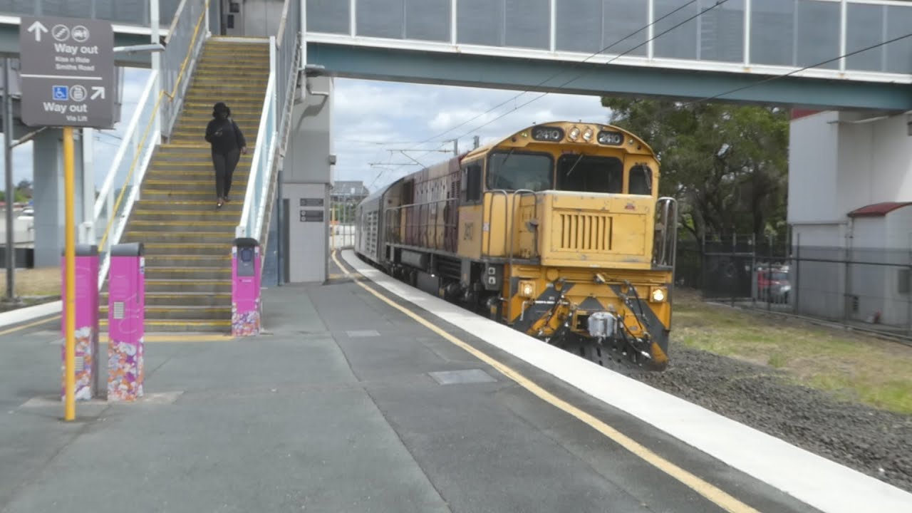 Queensland Rail Goodna Station (ft. Westlander) - YouTube