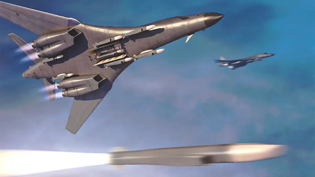 The Heaviest Payload bomber in the World the American B-1 strategic ...