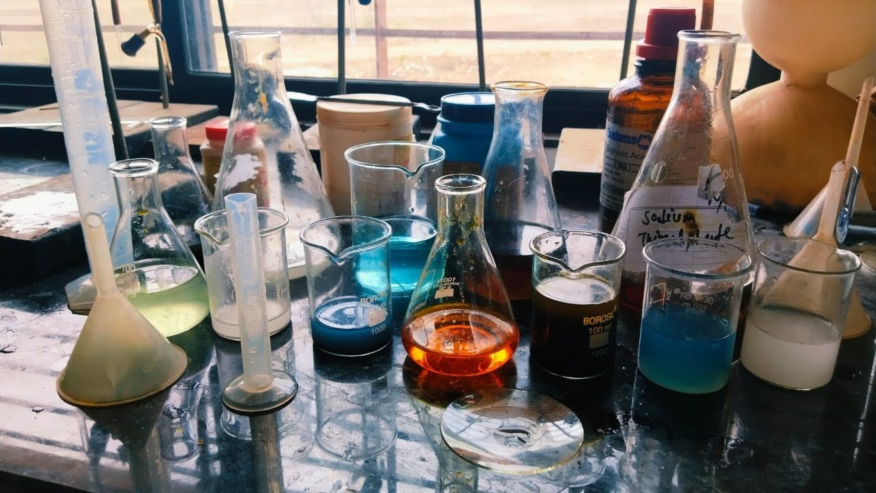 M.sc. 4th sem #Phisical chemistry prectical #ssp college Waraseoni ...