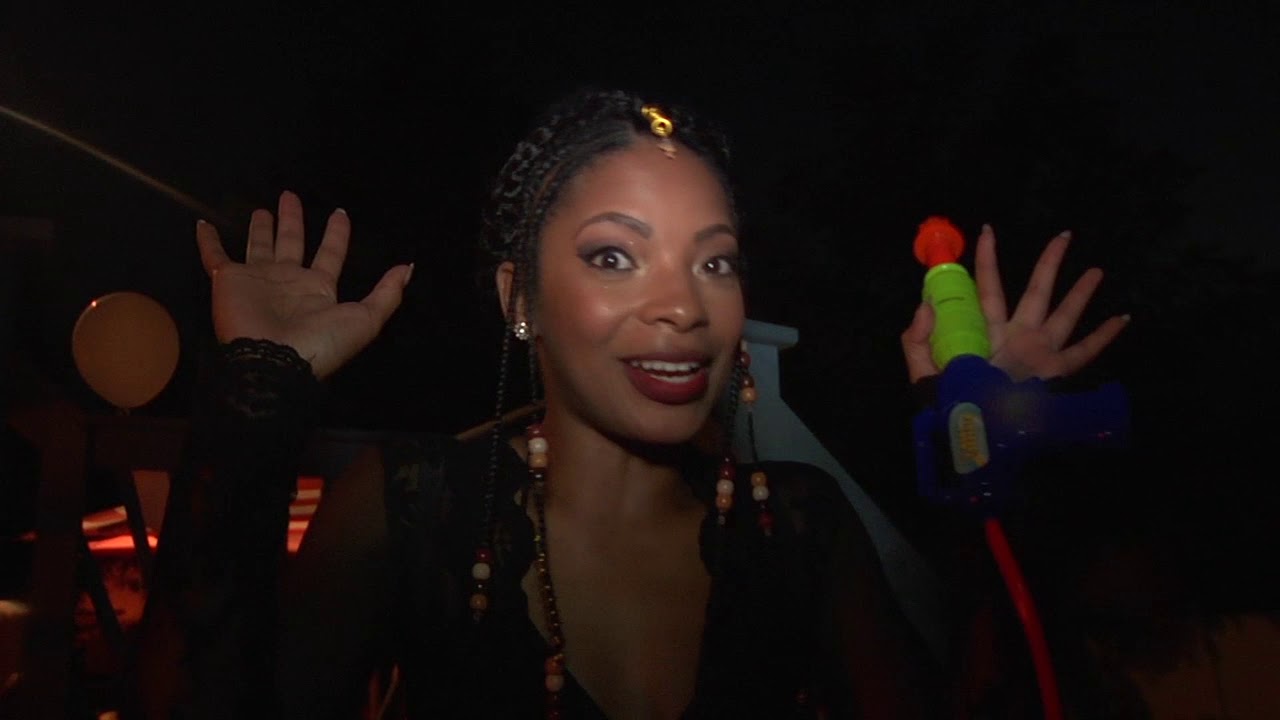 Dope Chicks Pool Party - YouTube