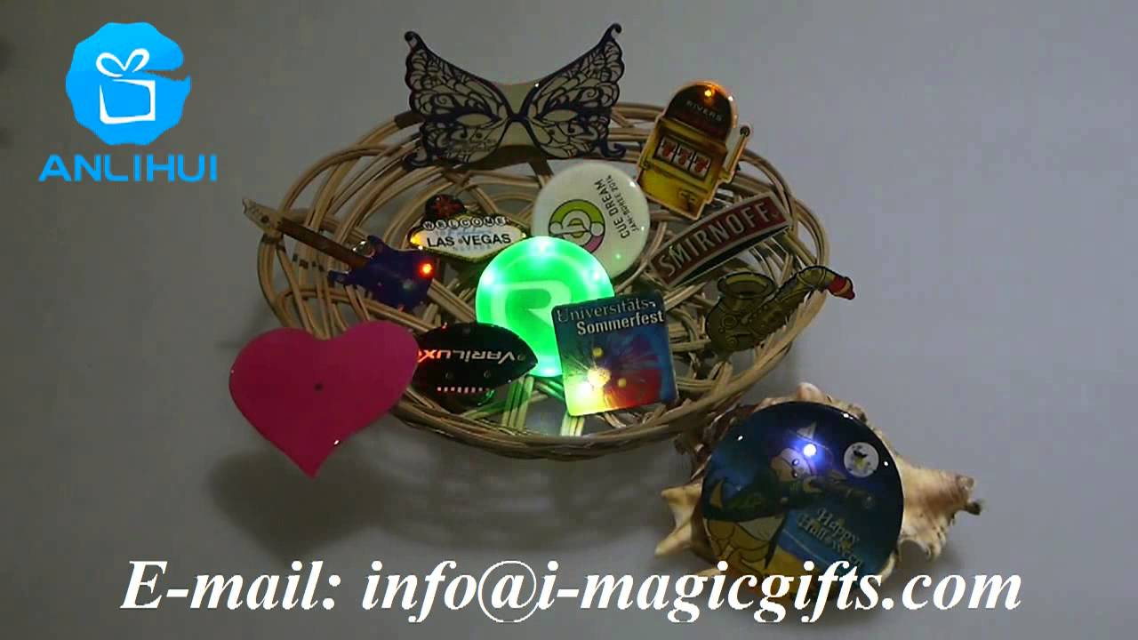 All holiday all size led blinky pin - YouTube