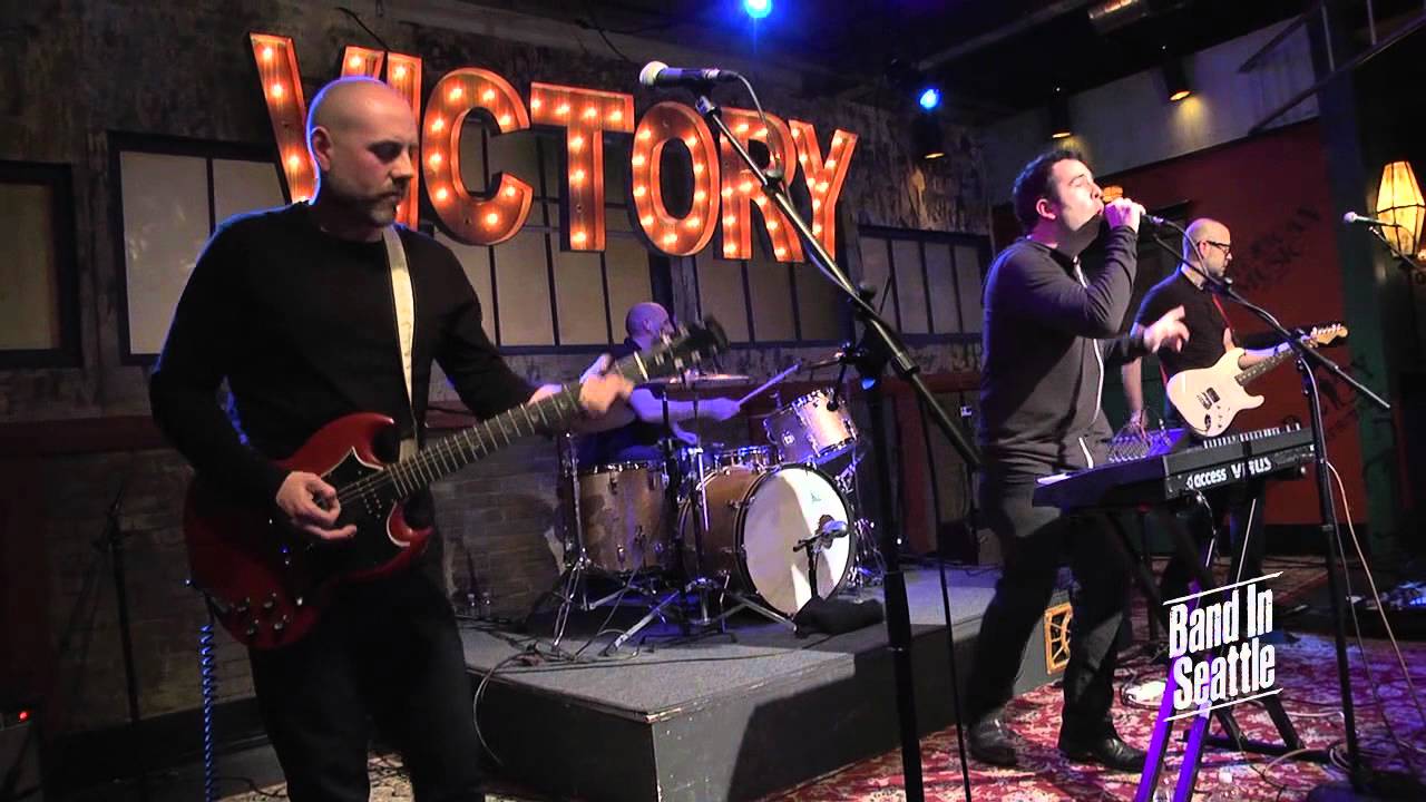 Jupe Jupe - Love to Watch You Fall - Live on Band In Seattle - YouTube