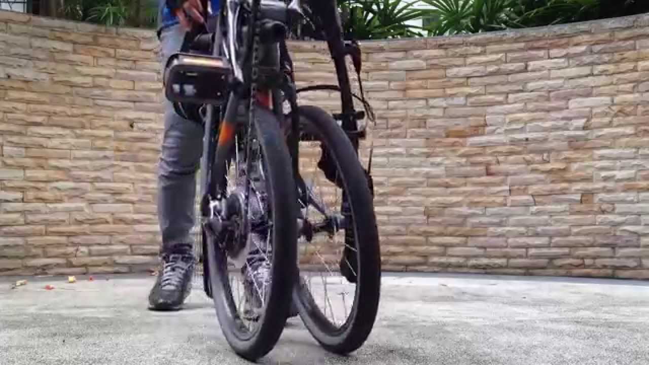 Tern Link D8 Folding Bike by BKKWheels - YouTube
