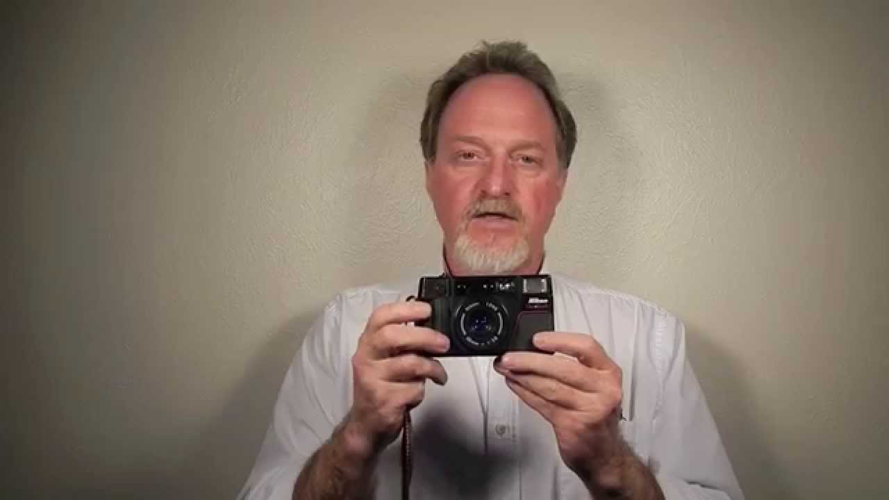 52 Cameras: Camera 61 part 1 –Nikon One Touch (L35AF2) - YouTube