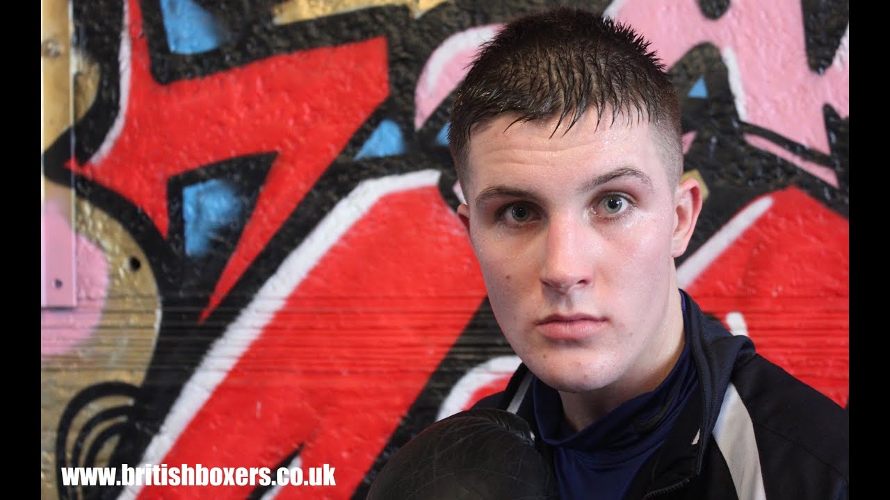 Ben Mulligan becomes a professional boxer for his 21st birthday present ...