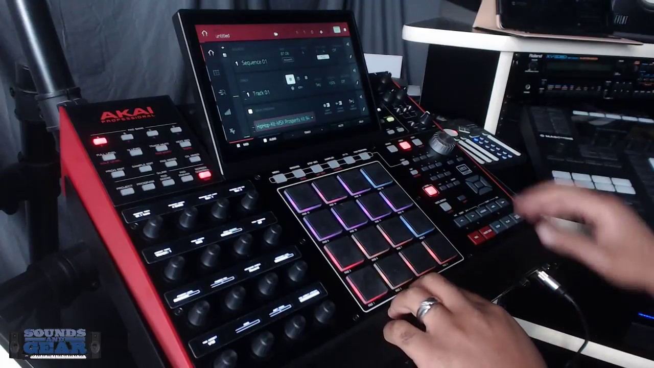 SoundsAndGear Live - Akai Pro Soul Provider MPC Expansion Demo - YouTube