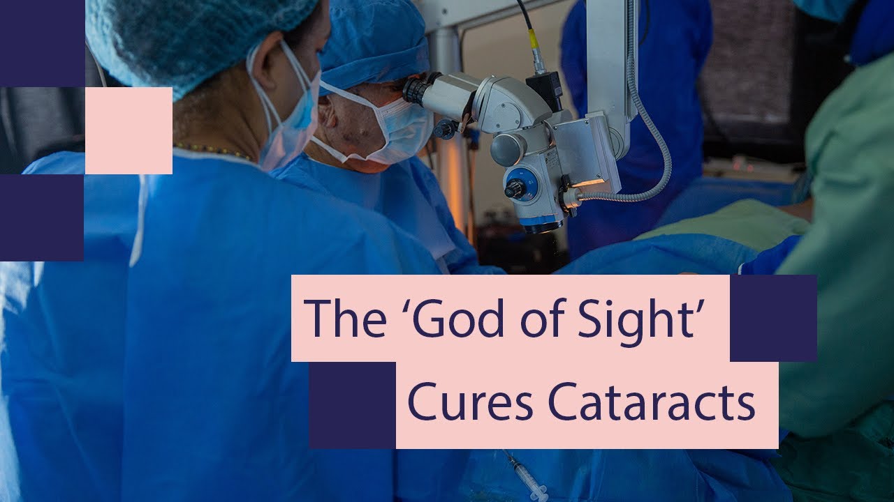 Dr Sanduk Ruit Performs Surgery To Cure Cataract Blindness ...