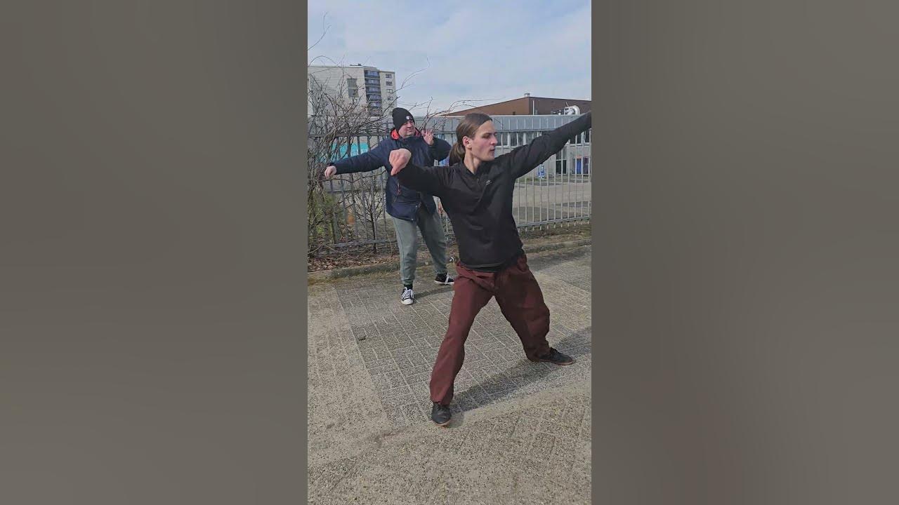 楊氏太極拳 Yang Tai Chi Chuan - 108 Form Practice - YouTube