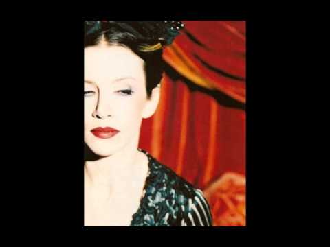 Annie Lennox - Heaven - YouTube