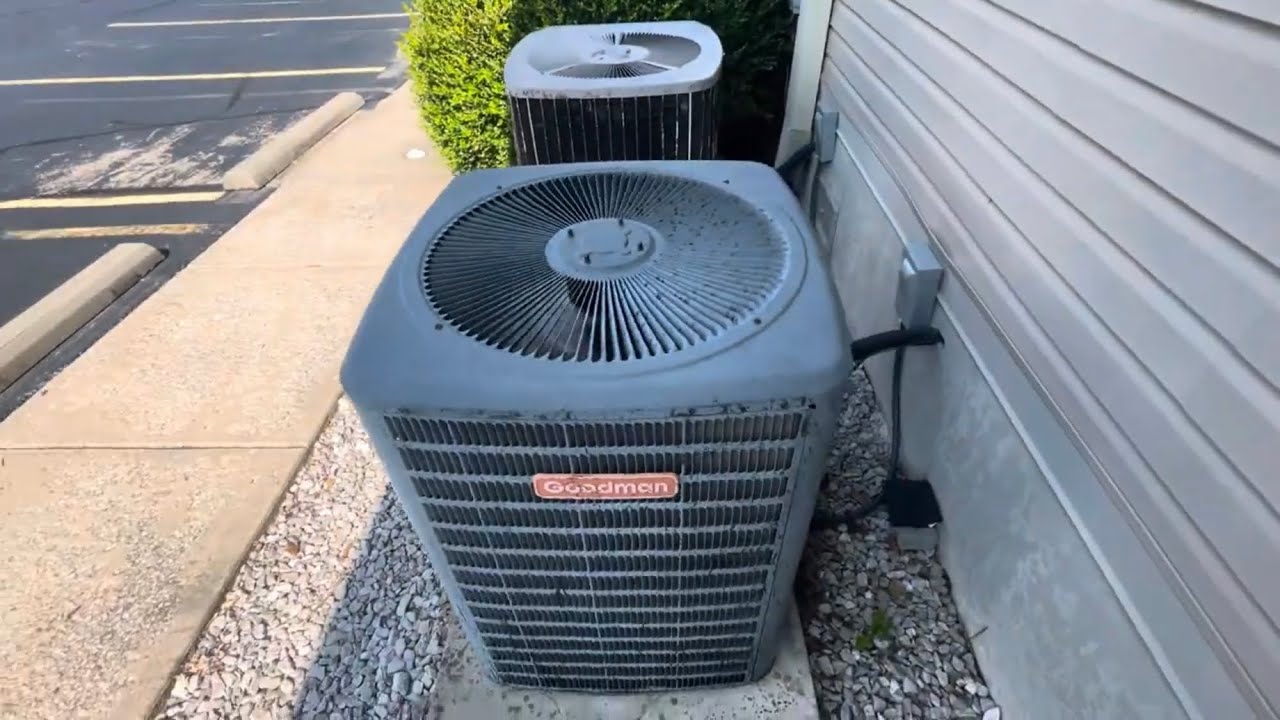 2011 Goodman GSC13 air conditioner starting up - YouTube