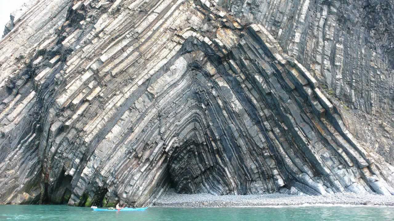 Sea Kayaking Wales - Cemaes Head - Witches Cauldron. - YouTube