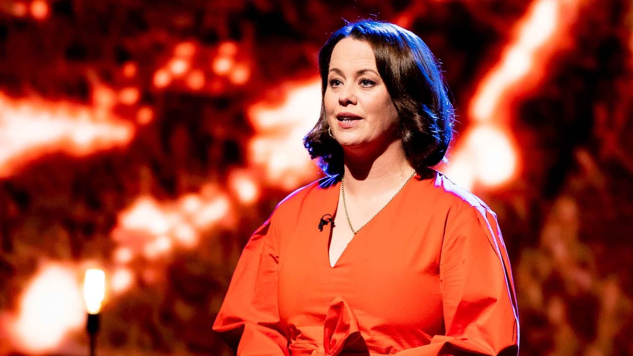 Neilí Conroy performs 'Lux Aeterna' by Marina Carr | RTÉ Shine Your ...