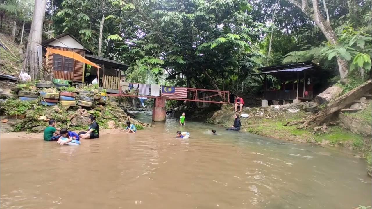 Mandi manda di Sungai Kemensah - YouTube