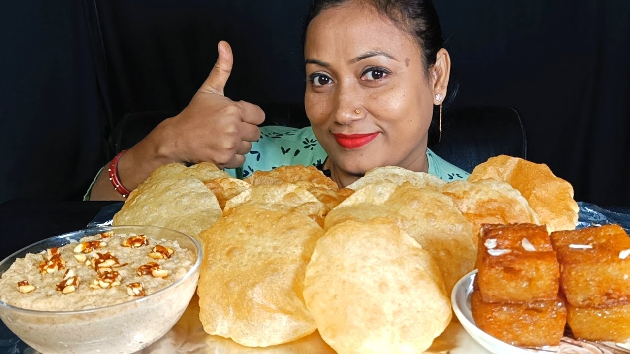 Asmr Eating Puri with Suji Ka Halwa, Chhena Gaja, Eating Luchi, Sweet ...