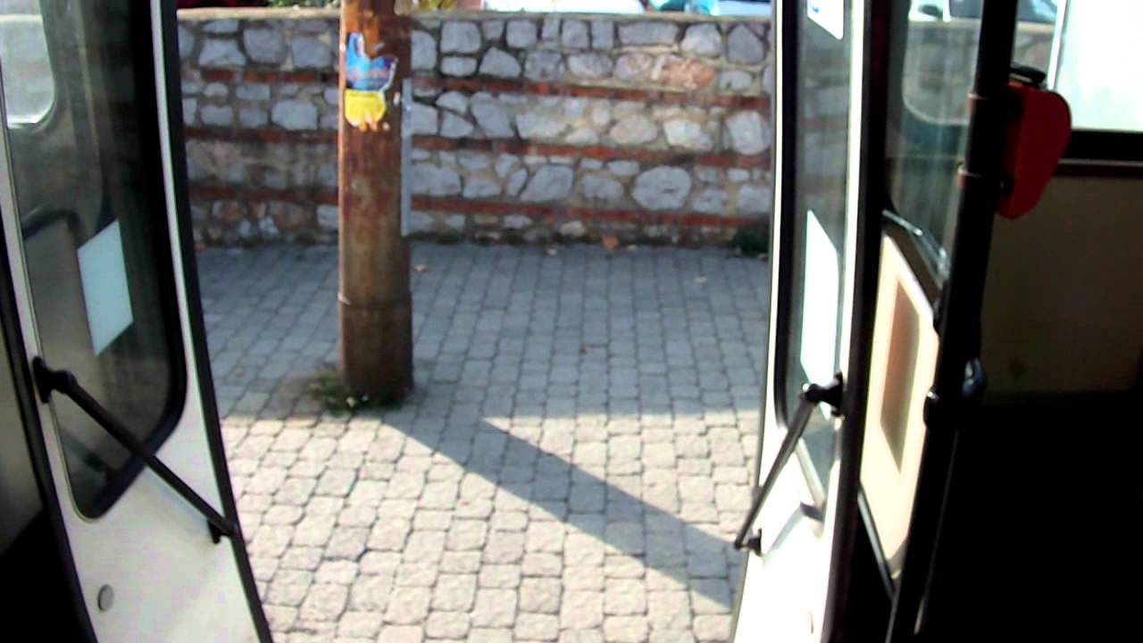 Ikarus 246 - középső ajtó - YouTube
