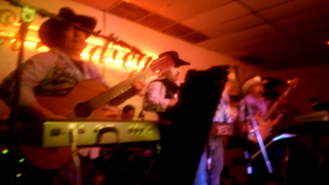 Las mujeres noseacaban mix Lumbre norteña - YouTube