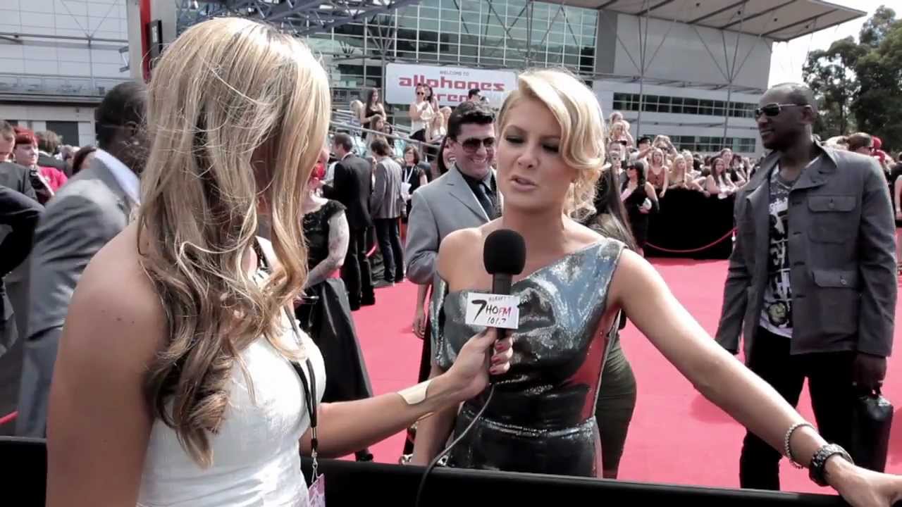 Candy Hertz on the ARIAs red carpet - YouTube
