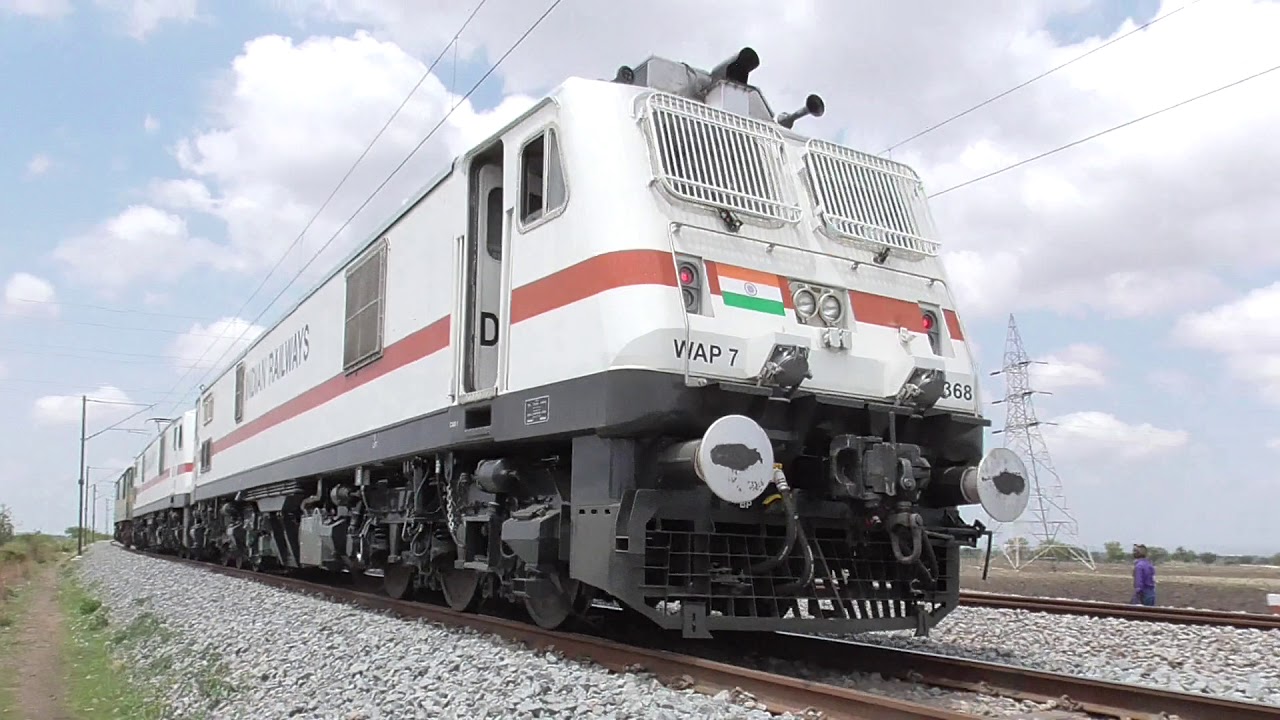 Brand New WAP 7 : WAG 9 takes them to their Home - YouTube