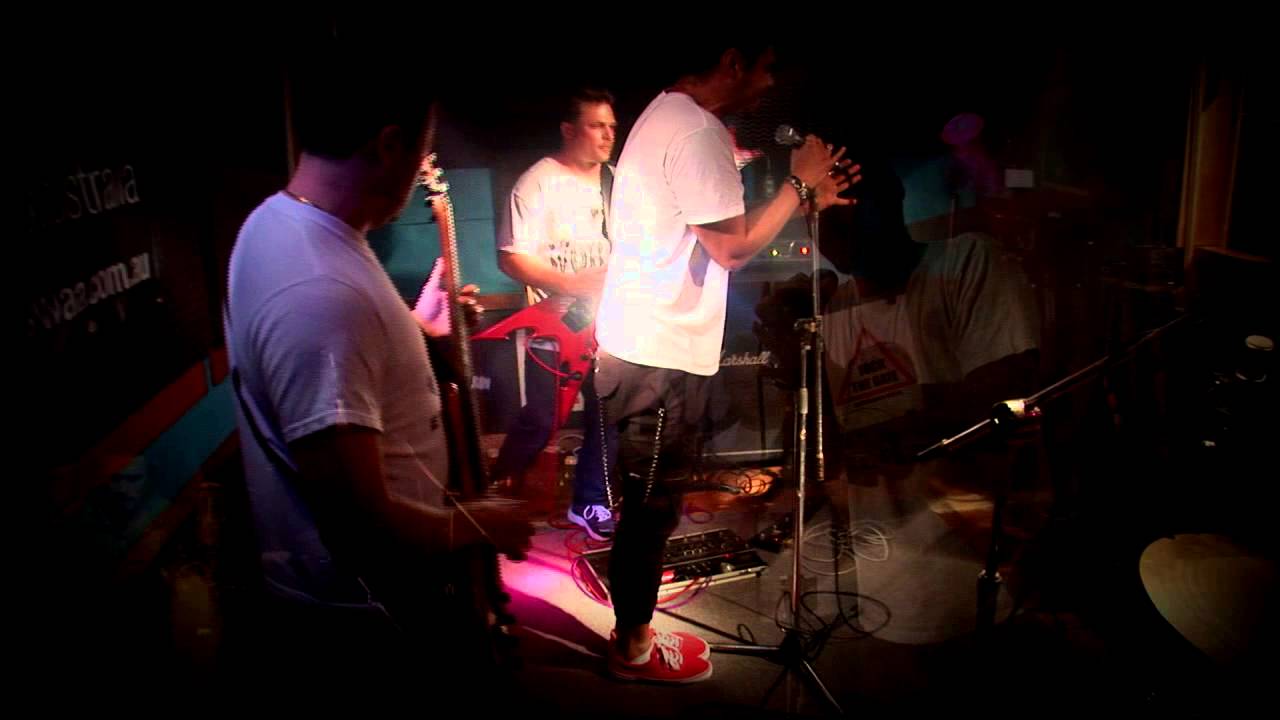 EyemaZe SWAA Studio Gig - YouTube