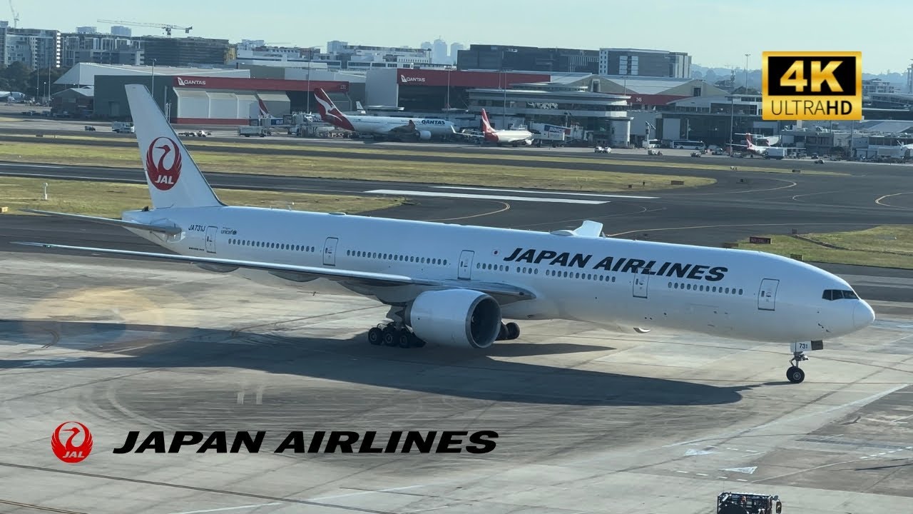 JAPAN AIRLINES B777-300 JL52 Business Class - Sydney to Tokyo (Haneda ...