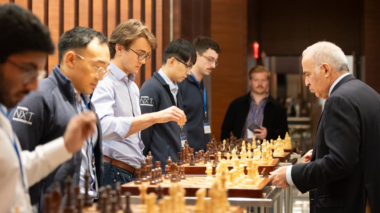 Grandmaster Garry Kasparov Plays Chess With Engineers From Citadel ...