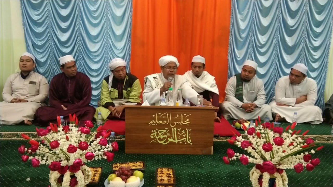 Maulid nabi Muhammad bersama KH Bahran Jamil - YouTube
