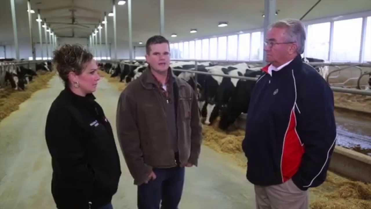Masterfeeds Customer Profile - Walkhavern Farms Ltd. - YouTube