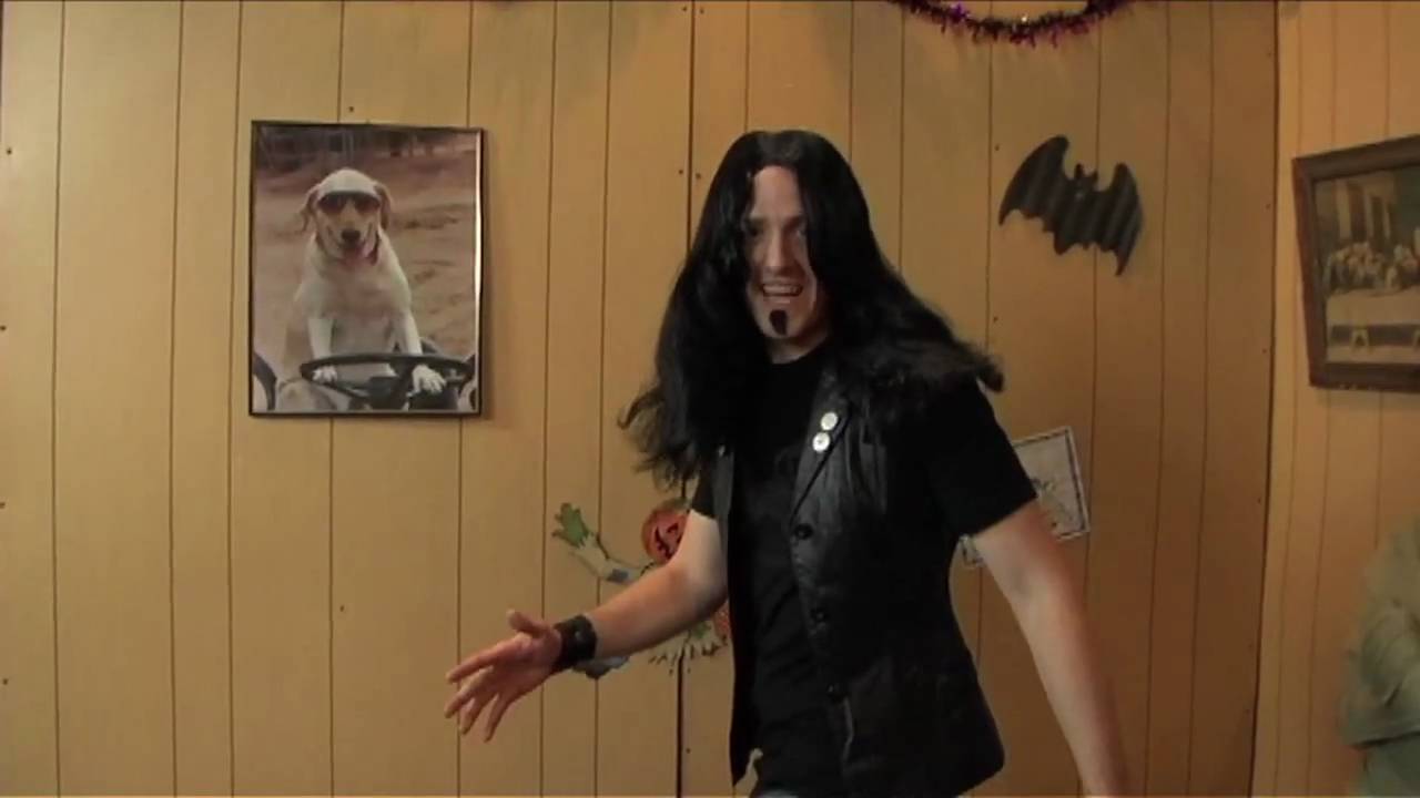 Halloween Gamer Costume - Eddie Riggs (Brutal Legend) - YouTube