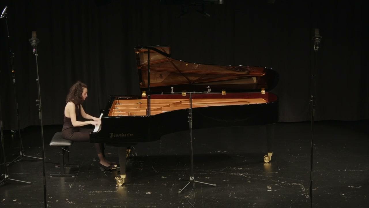 Debussy, Étude No. 5 "Pour les octaves" - YouTube