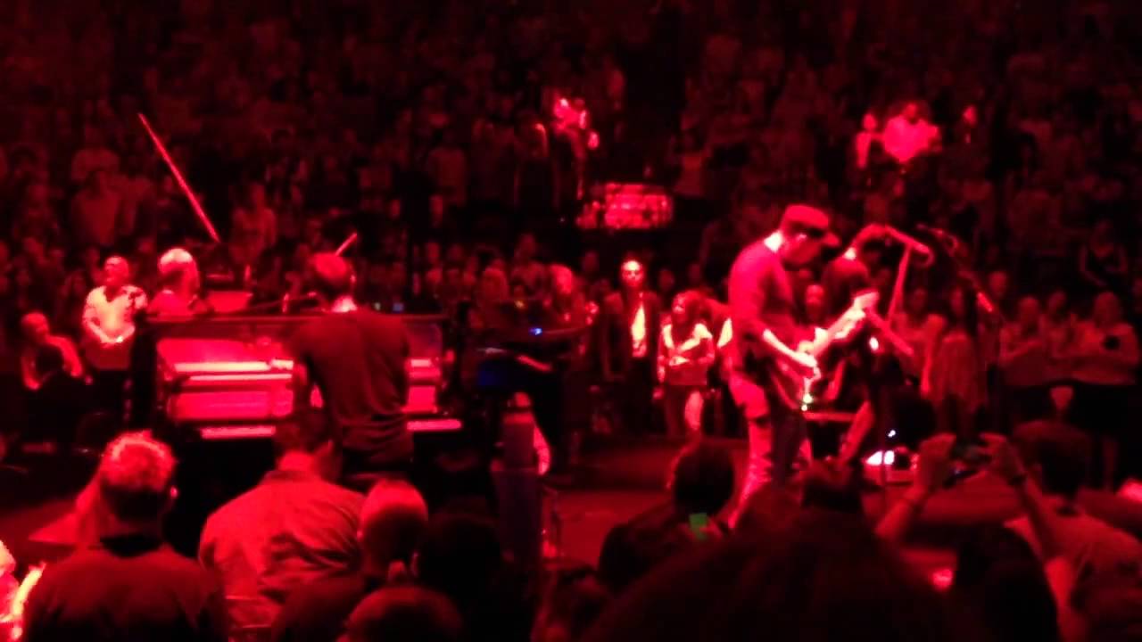 Coldplay - Clocks (Live Royal Albert Hall 2014) [Fan Edit] - YouTube