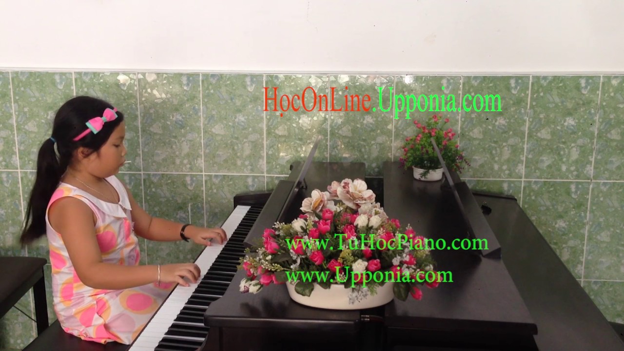 Phuong Dung Con Chim Ri - YouTube