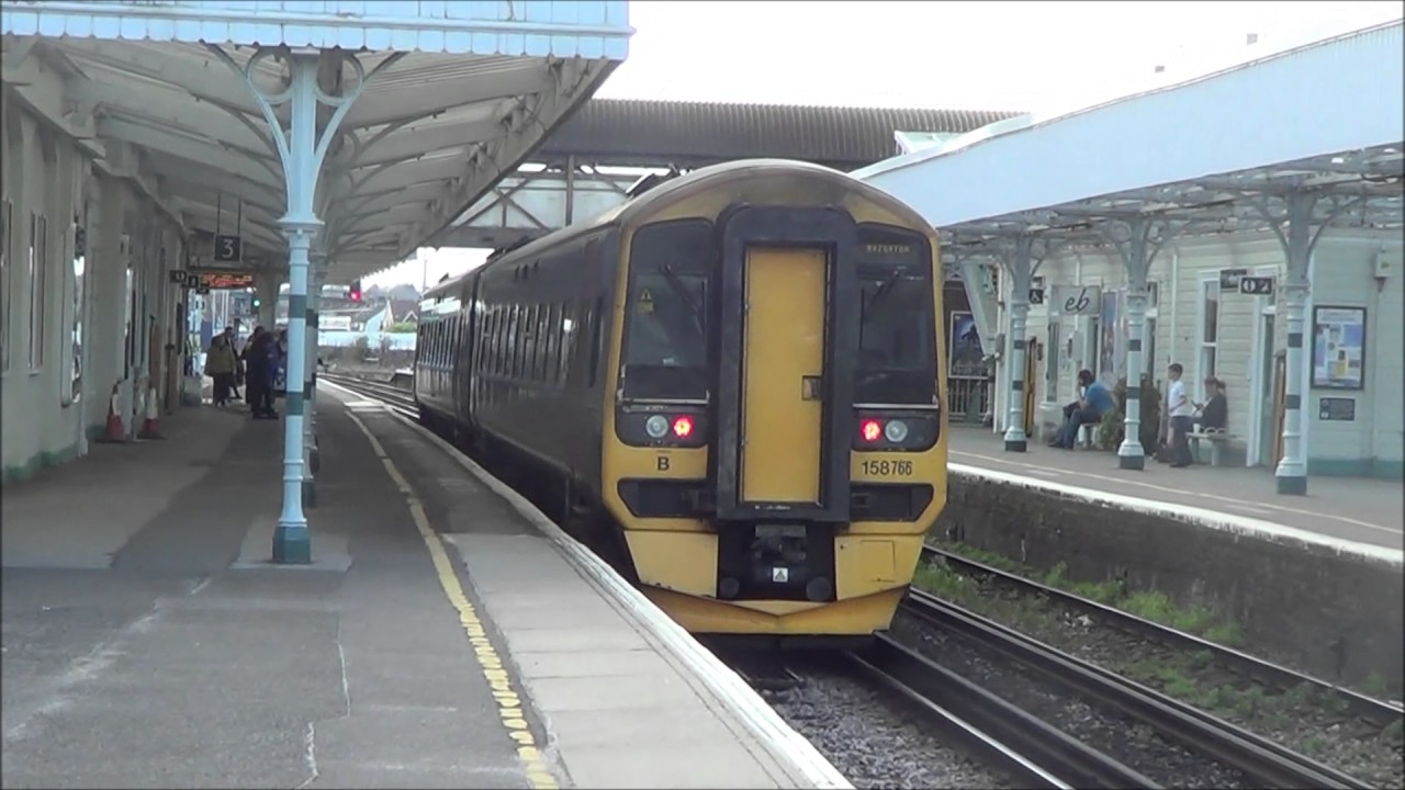 *ULTRA RARE* First Great Western/GWR 158-766 at Hove Station, 30th ...