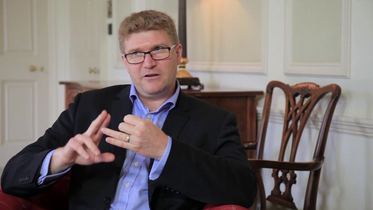 How can leaders develop tenacity? - YouTube