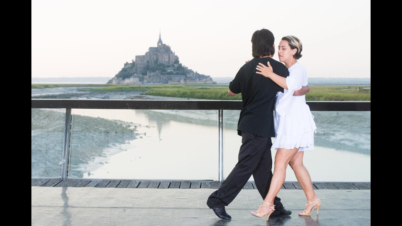 Tango Mont saint Michel, Tango France, Eliana Almeciga - YouTube