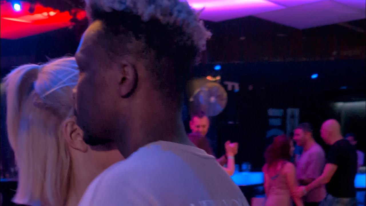 Nawir & Greta 10X Dance Social Vibes , Sofia Bulgaria - YouTube