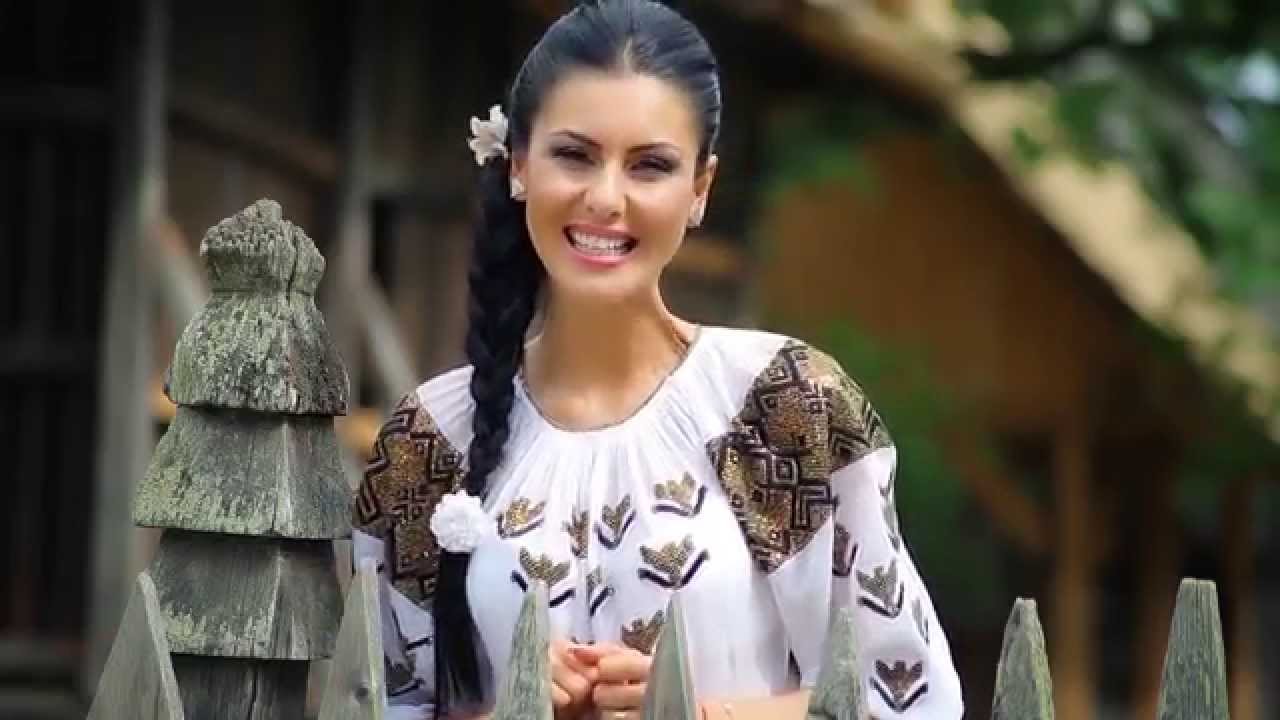 Lavinia Furtuna - Am venit la voi la nunta - Official Hd - YouTube